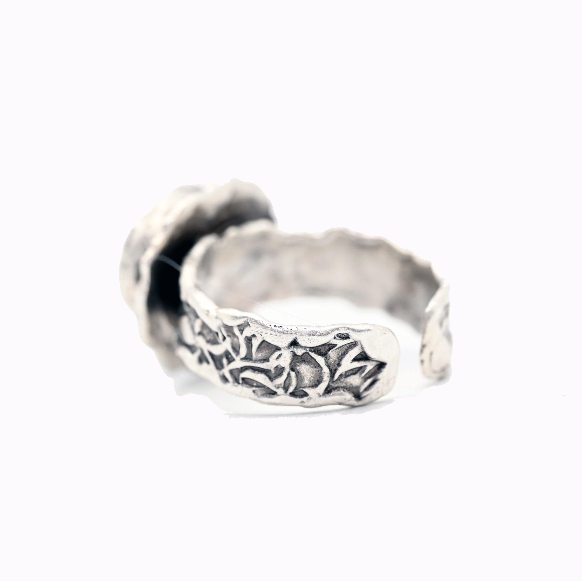 Unique Shadow Framed Ring - Pretty Hunter – Prettyhunter.com